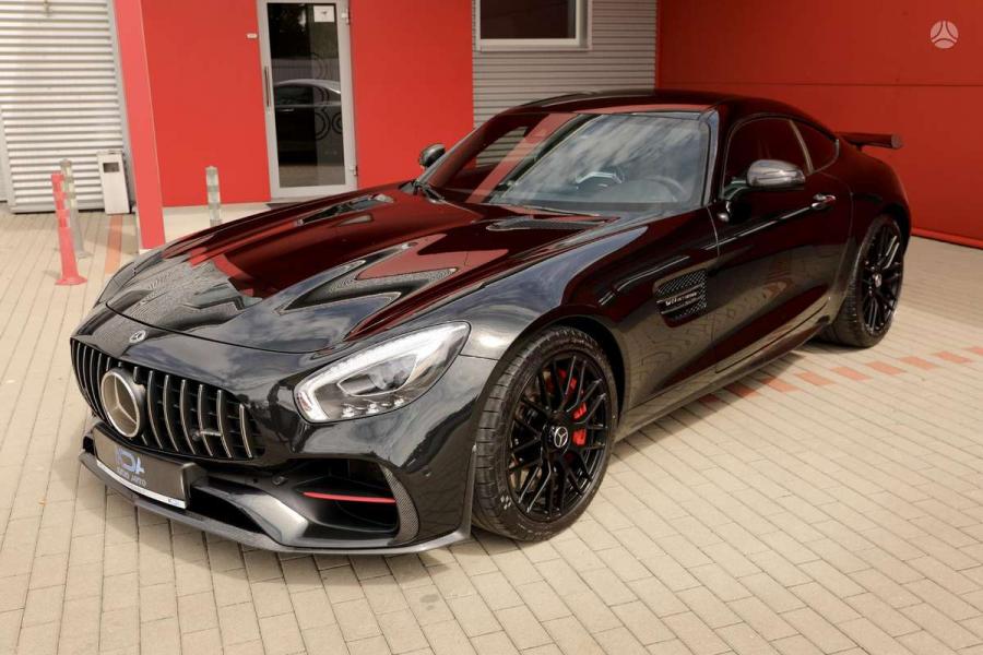 Черный Мерседес AMG GT 2016 в Мариямполе, объемом двигателя 3.98 л и пробегом 43 тыс. км за 89950 €, фото 5 на AUTOMOTO.COM.LV