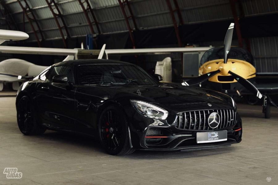 Черный Мерседес AMG GT 2016 в Мариямполе, объемом двигателя 4.00 л и пробегом 43 тыс. км за 89950 €, фото 6 на AUTOMOTO.COM.LV