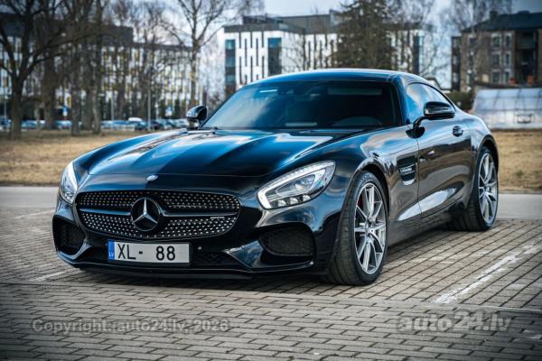 Melns Mercedes-Benz amg-gt 2016 Rīga, ar dzinēja tilpumu 4.00 L un nobraukumu 72 tūkst. km par 72490 €, foto 1 vietnē AUTOMOTO.COM.LV