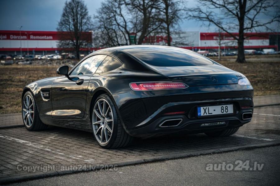 Melns Mercedes-Benz amg-gt 2016 Rīga, ar dzinēja tilpumu 4.00 L un nobraukumu 72 tūkst. km par 72490 €, foto 6 vietnē AUTOMOTO.COM.LV