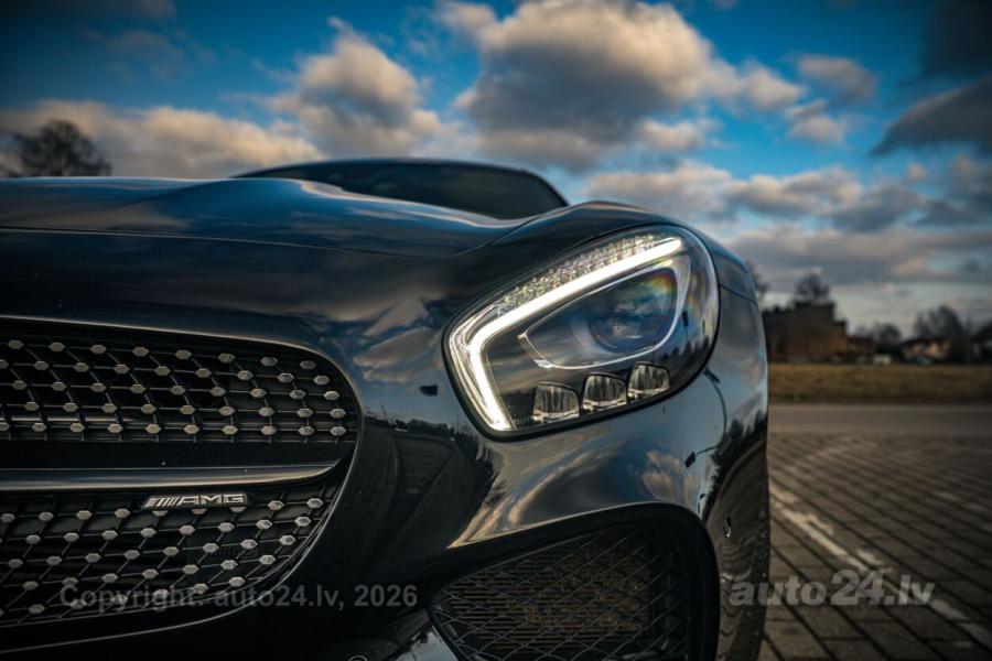 Melns Mercedes-Benz amg-gt 2016 Rīga, ar dzinēja tilpumu 4.00 L un nobraukumu 72 tūkst. km par 72490 €, foto 9 vietnē AUTOMOTO.COM.LV