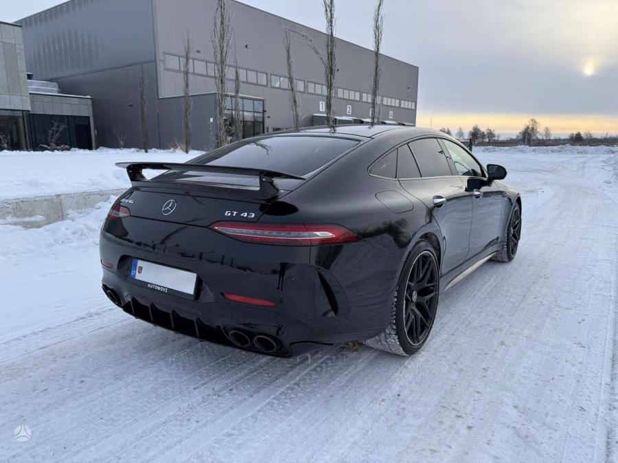 Black Mercedes-Benz amg-gt 2024 in Klaipeda, with an engine capacity of 3.00 L and mileage of 13 thousand km for 94100 €, photo 5 on AUTOMOTO.COM.LV