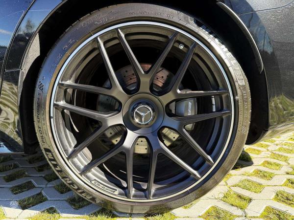 Black Mercedes-Benz amg-gt 2024 in Klaipeda, with an engine capacity of 3.00 L and mileage of 29 thousand km for 84900 €, photo 10 on AUTOMOTO.COM.LV