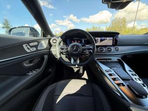 Melns Mercedes-Benz amg-gt 2024 Klaipėda, ar dzinēja tilpumu 3.00 L un nobraukumu 29 tūkst. km par 84900 €, foto 14 vietnē AUTOMOTO.COM.LV