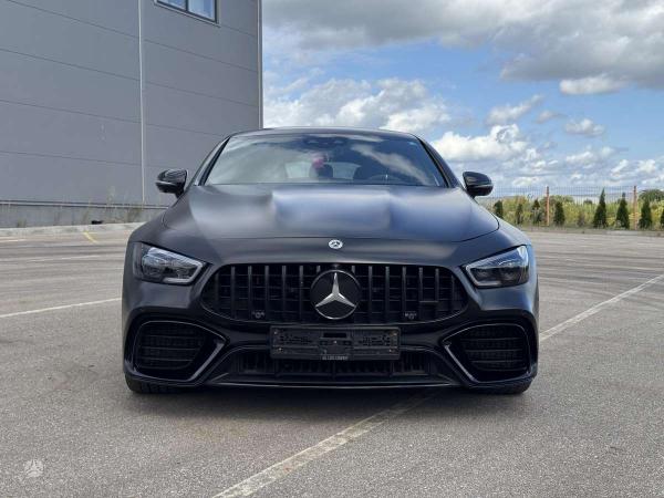 Black Mercedes-Benz amg-gt 2019 in Vilnius, with an engine capacity of 4.00 L and mileage of 136 thousand km for 65000 €, photo 2 on AUTOMOTO.COM.LV