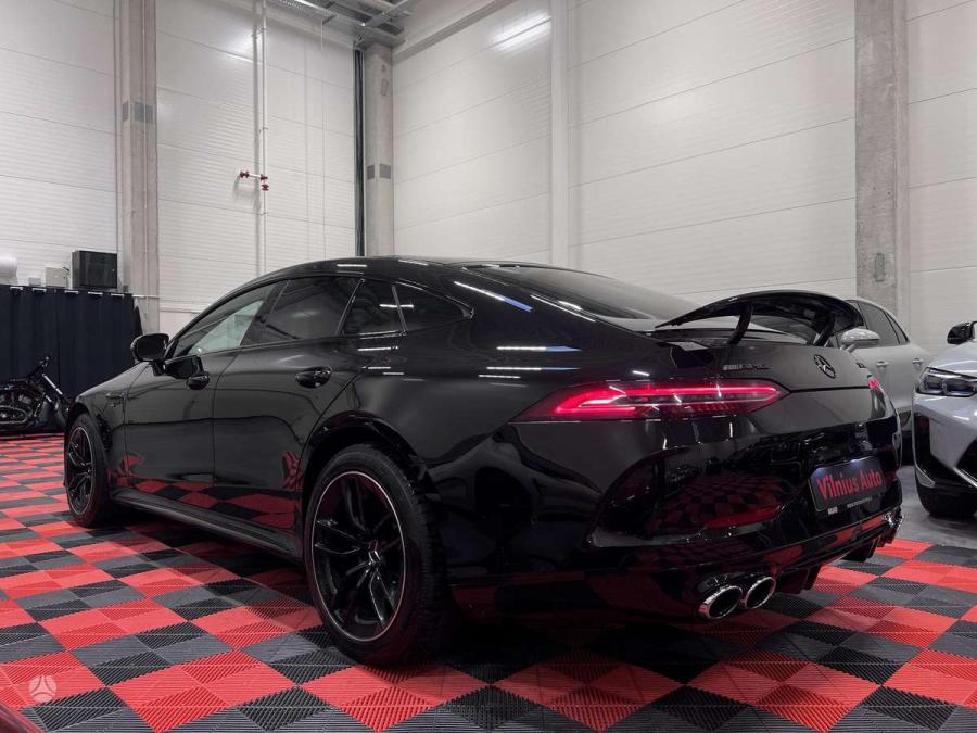 Black Mercedes-Benz amg-gt 2022 in Vilnius, with an engine capacity of 3.00 L and mileage of 71 thousand km for 77900 €, photo 7 on AUTOMOTO.COM.LV