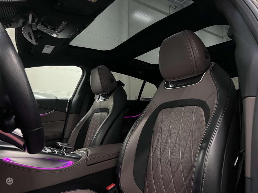 Black Mercedes-Benz amg-gt 2022 in Vilnius, with an engine capacity of 3.00 L and mileage of 71 thousand km for 77900 €, photo 16 on AUTOMOTO.COM.LV