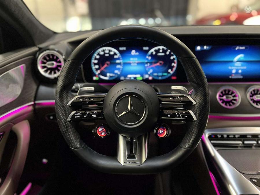 Black Mercedes-Benz amg-gt 2022 in Vilnius, with an engine capacity of 3.00 L and mileage of 71 thousand km for 77900 €, photo 26 on AUTOMOTO.COM.LV