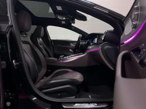 Black Mercedes-Benz amg-gt 2022 in Vilnius, with an engine capacity of 3.00 L and mileage of 71 thousand km for 77900 €, photo 20 on AUTOMOTO.COM.LV