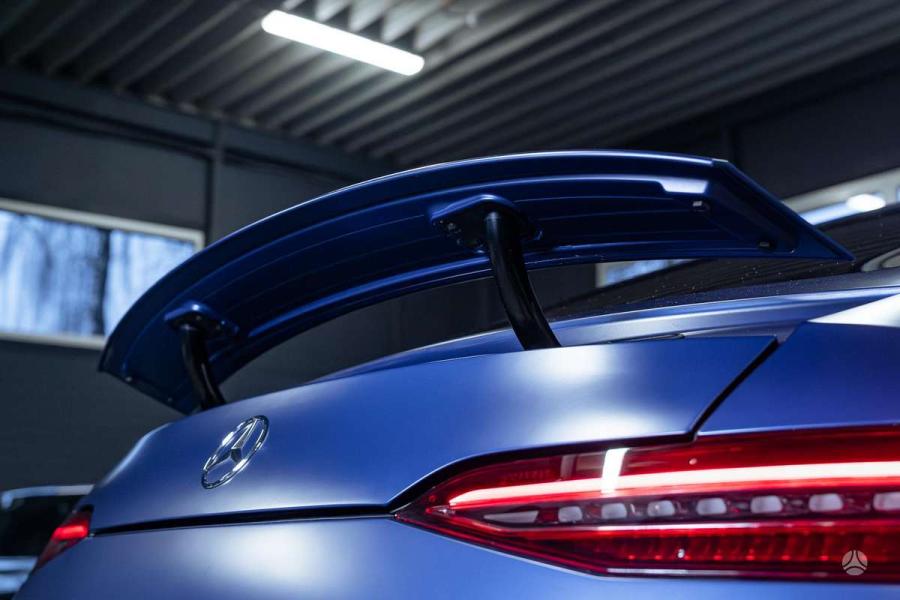Blue Mercedes-Benz amg-gt 2022 in Vilnius, with an engine capacity of 3.98 L and mileage of 46 thousand km for 135000 €, photo 14 on AUTOMOTO.COM.LV