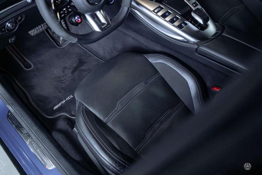 Blue Mercedes-Benz amg-gt 2022 in Vilnius, with an engine capacity of 3.98 L and mileage of 46 thousand km for 135000 €, photo 22 on AUTOMOTO.COM.LV