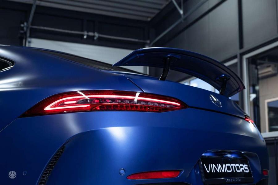 Zils Mercedes-Benz amg-gt 2022 Viļņa, ar dzinēja tilpumu 3.98 L un nobraukumu 46 tūkst. km par 131000 €, foto 16 vietnē AUTOMOTO.COM.LV