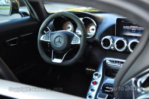 Mercedes-Benz amg-gt 2015 in Tallinn, with an engine capacity of 4.00 L and mileage of 40 thousand km for 80900 €, photo 19 on AUTOMOTO.COM.LV