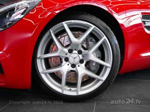Mercedes-Benz amg-gt 2016 in Tallinn, with an engine capacity of 4.00 L and mileage of 9 thousand km for 89900 €, photo 5 on AUTOMOTO.COM.LV
