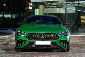 Green Mercedes-Benz amg-gt 2024 in Vilnius, with an engine capacity of 3.98 L and mileage of 8 thousand km for 171000 €, photo 2 on AUTOMOTO.COM.LV