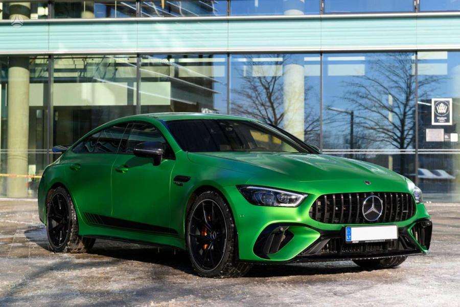 Green Mercedes-Benz amg-gt 2024 in Vilnius, with an engine capacity of 3.98 L and mileage of 8 thousand km for 171000 €, photo 3 on AUTOMOTO.COM.LV