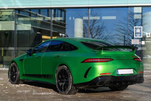 Green Mercedes-Benz amg-gt 2024 in Vilnius, with an engine capacity of 3.98 L and mileage of 8 thousand km for 171000 €, photo 8 on AUTOMOTO.COM.LV