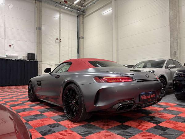 Grey Mercedes-Benz amg-gt 2021 in Vilnius, with an engine capacity of 3.98 L and mileage of 12 thousand km for 115500 €, photo 6 on AUTOMOTO.COM.LV