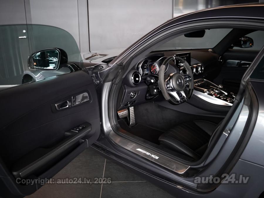 Pelēks Mercedes-Benz amg-gt 2016 Tallina, ar dzinēja tilpumu 4.00 L un nobraukumu 123 tūkst. km par 67900 €, foto 7 vietnē AUTOMOTO.COM.LV