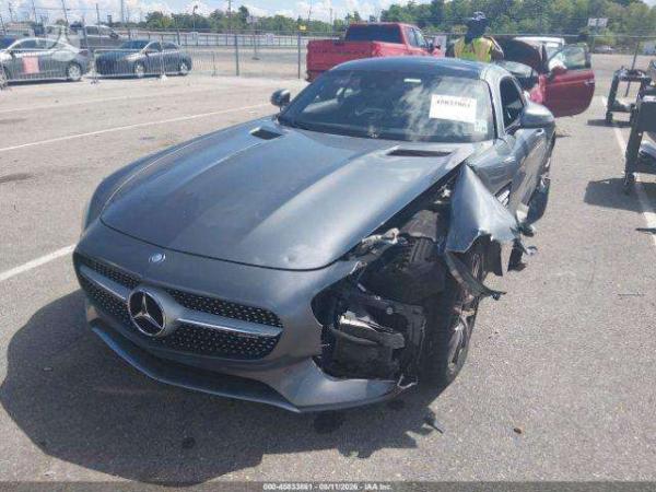 Grey Mercedes-Benz amg-gt 2016 in Klaipeda, with an engine capacity of 0.00 L and mileage of 104 thousand km for 22000 €, photo 3 on AUTOMOTO.COM.LV