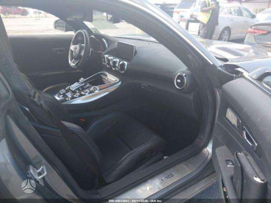 Серый Мерседес AMG GT 2016 в Клайпеда, объемом двигателя 0.00 л и пробегом 104 тыс. км за 22000 €, фото 6 на AUTOMOTO.COM.LV