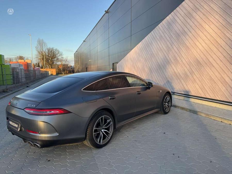 Pelēks Mercedes-Benz amg-gt 2020 Panevēža, ar dzinēja tilpumu 3.00 L un nobraukumu 90 tūkst. km par 59500 €, foto 5 vietnē AUTOMOTO.COM.LV