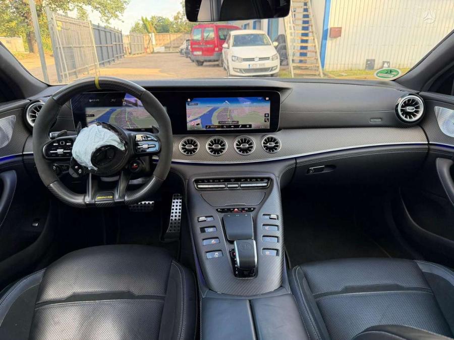 Pelēks Mercedes-Benz amg-gt 2021 Kauņa, ar dzinēja tilpumu 3.98 L un nobraukumu 99 tūkst. km par 48800 €, foto 22 vietnē AUTOMOTO.COM.LV