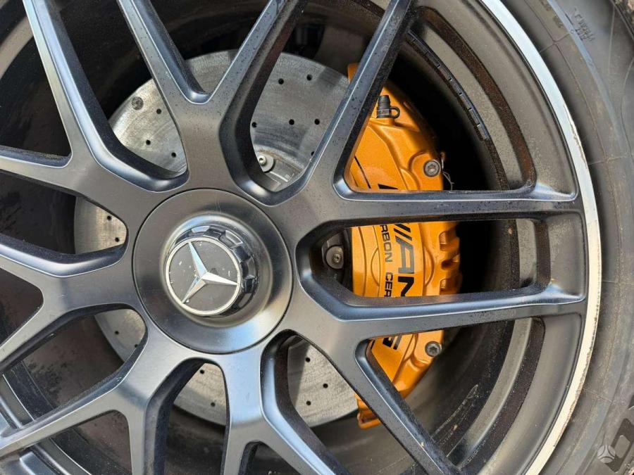 Pelēks Mercedes-Benz amg-gt 2021 Kauņa, ar dzinēja tilpumu 3.98 L un nobraukumu 99 tūkst. km par 48800 €, foto 59 vietnē AUTOMOTO.COM.LV