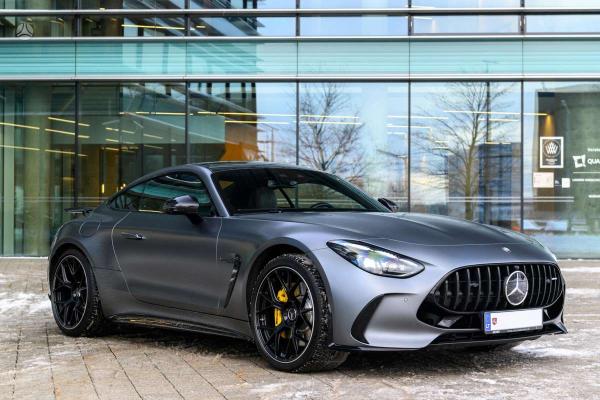 Серый Мерседес AMG GT 2024 в Вильнюс, объемом двигателя 3.98 л и пробегом 17 тыс. км за 210000 €, фото 7 на AUTOMOTO.COM.LV