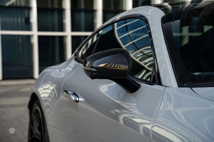 Grey Mercedes-Benz amg-gt 2024 in Vilnius, with an engine capacity of 3.98 L and mileage of 17 thousand km for 167900 €, photo 13 on AUTOMOTO.COM.LV