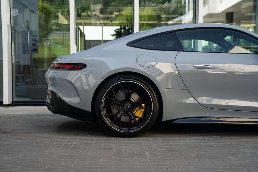 Grey Mercedes-Benz amg-gt 2024 in Vilnius, with an engine capacity of 3.98 L and mileage of 17 thousand km for 167900 €, photo 15 on AUTOMOTO.COM.LV