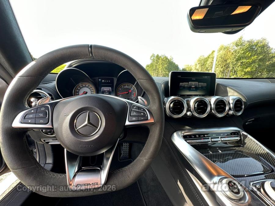 Pelēks Mercedes-Benz amg-gt 2017 Tallina, ar dzinēja tilpumu 4.00 L un nobraukumu 33 tūkst. km par 96000 €, foto 6 vietnē AUTOMOTO.COM.LV