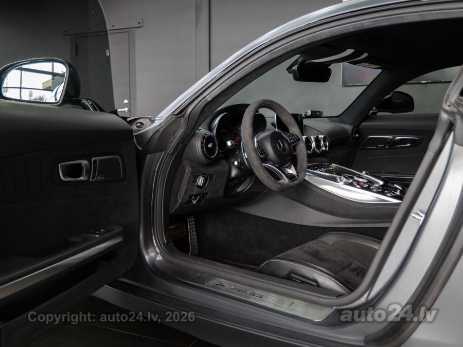 Pelēks Mercedes-Benz amg-gt 2017 Tallina, ar dzinēja tilpumu 4.00 L un nobraukumu 31 tūkst. km par 99900 €, foto 6 vietnē AUTOMOTO.COM.LV