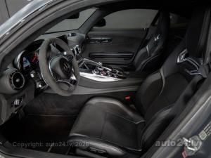 Pelēks Mercedes-Benz amg-gt 2017 Tallina, ar dzinēja tilpumu 4.00 L un nobraukumu 31 tūkst. km par 99900 €, foto 7 vietnē AUTOMOTO.COM.LV