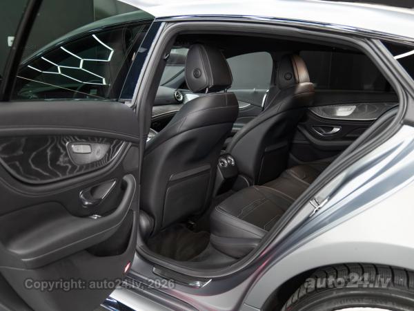 Pelēks Mercedes-Benz amg-gt 2021 Tallina, ar dzinēja tilpumu 3.00 L un nobraukumu 42 tūkst. km par 93900 €, foto 7 vietnē AUTOMOTO.COM.LV