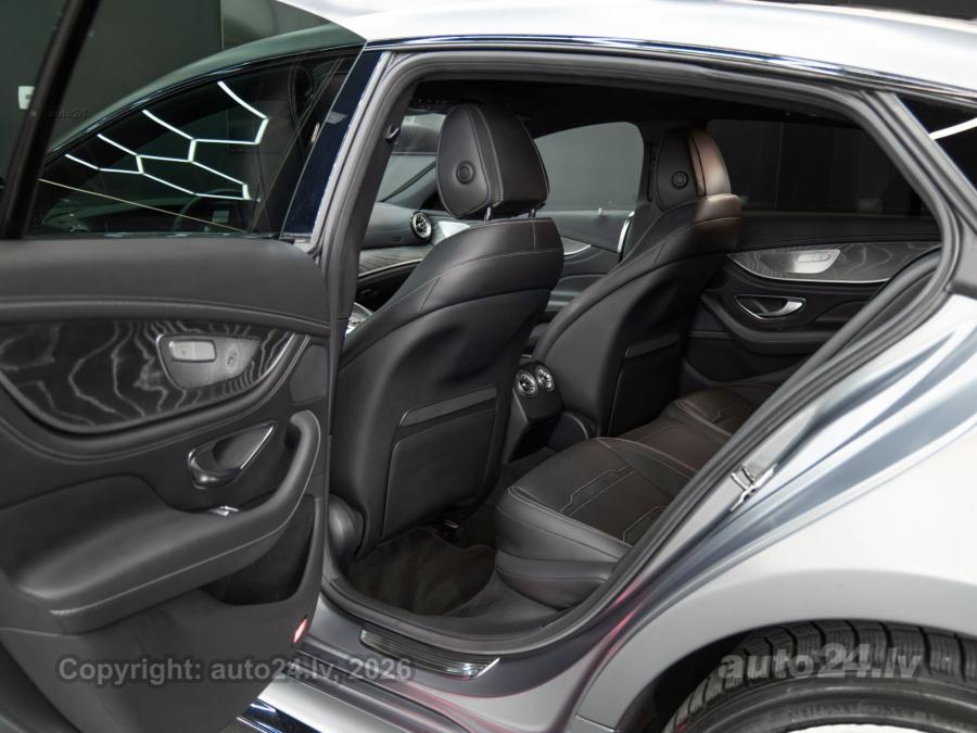 Grey Mercedes-Benz amg-gt 2021 in Tallinn, with an engine capacity of 3.00 L and mileage of 42 thousand km for 93900 €, photo 8 on AUTOMOTO.COM.LV