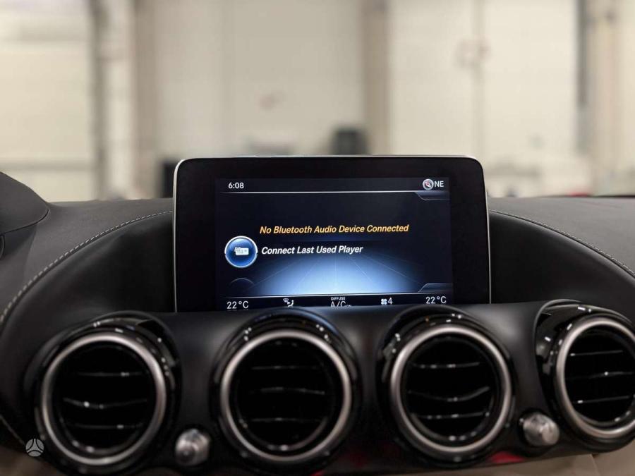 Красный Мерседес AMG GT 2018 в Вильнюс, объемом двигателя 4.00 л и пробегом 64 тыс. км за 77999 €, фото 29 на AUTOMOTO.COM.LV