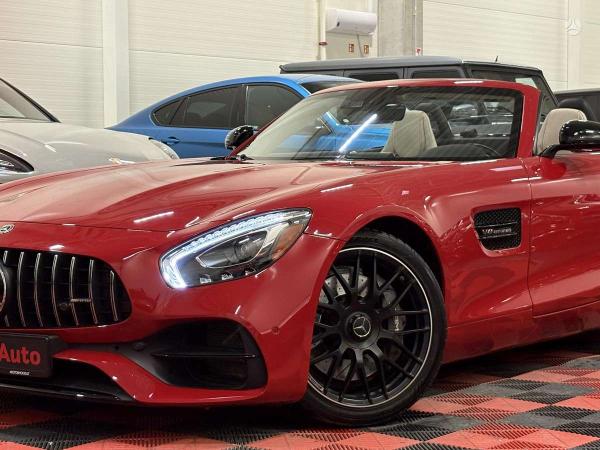 Красный Мерседес AMG GT 2018 в Вильнюс, объемом двигателя 4.00 л и пробегом 64 тыс. км за 71999 €, фото 8 на AUTOMOTO.COM.LV