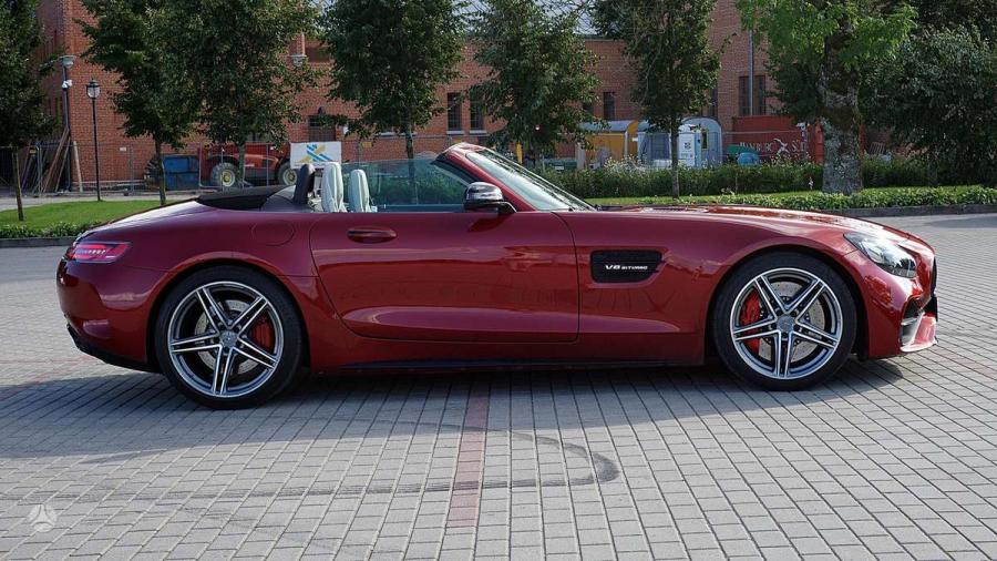 Красный Мерседес AMG GT 2019 в Плунге, объемом двигателя 3.98 л и пробегом 55 тыс. км за 77000 €, фото 6 на AUTOMOTO.COM.LV