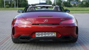 Красный Мерседес AMG GT 2019 в Плунге, объемом двигателя 3.98 л и пробегом 55 тыс. км за 77000 €, фото 10 на AUTOMOTO.COM.LV