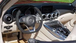 Красный Мерседес AMG GT 2019 в Плунге, объемом двигателя 3.98 л и пробегом 55 тыс. км за 77000 €, фото 19 на AUTOMOTO.COM.LV