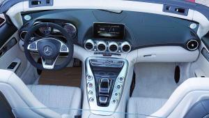 Красный Мерседес AMG GT 2019 в Плунге, объемом двигателя 3.98 л и пробегом 55 тыс. км за 77000 €, фото 29 на AUTOMOTO.COM.LV