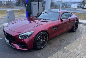 Красный Мерседес AMG GT 2016 в Каунас, объемом двигателя 3.98 л и пробегом 50 тыс. км за 77777 €, фото  на AUTOMOTO.COM.LV