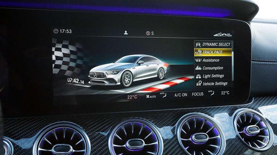 Sarkans Mercedes-Benz amg-gt 2019 Plungė, ar dzinēja tilpumu 3.00 L un nobraukumu 75 tūkst. km par 59000 €, foto 23 vietnē AUTOMOTO.COM.LV