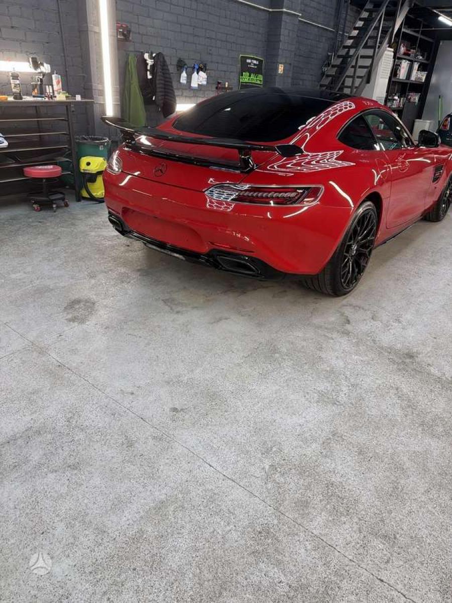Red Mercedes-Benz amg-gt 2020 in Klaipeda, with an engine capacity of 4.00 L and mileage of 29 thousand km for 80000 €, photo 3 on AUTOMOTO.COM.LV