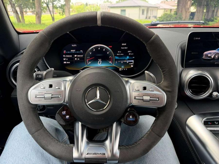Красный Мерседес AMG GT 2020 в Вильнюс, объемом двигателя 3.98 л и пробегом 30 тыс. км за 80000 €, фото 11 на AUTOMOTO.COM.LV