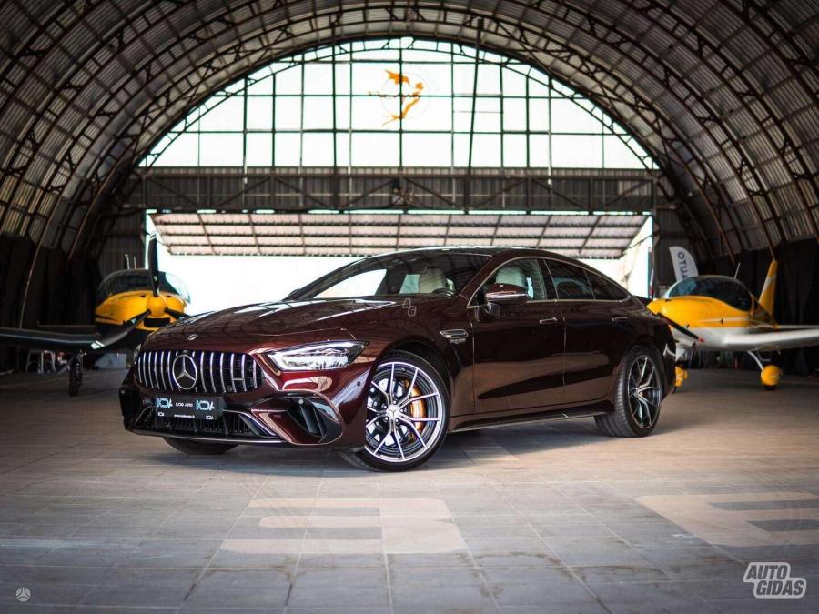 Красный Мерседес AMG GT 2022 в Мариямполе, объемом двигателя 4.00 л и пробегом 45 тыс. км за 109950 €, фото 4 на AUTOMOTO.COM.LV