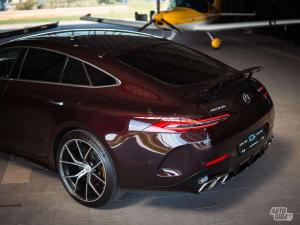Красный Мерседес AMG GT 2022 в Мариямполе, объемом двигателя 4.00 л и пробегом 45 тыс. км за 109950 €, фото 12 на AUTOMOTO.COM.LV
