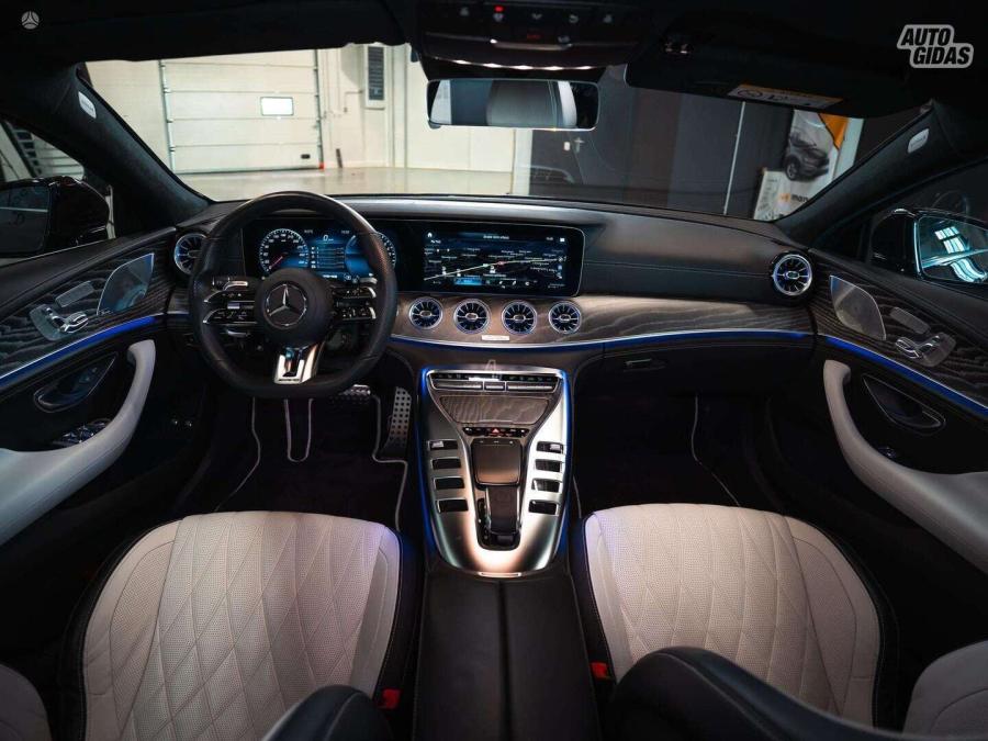 Красный Мерседес AMG GT 2022 в Мариямполе, объемом двигателя 4.00 л и пробегом 45 тыс. км за 109950 €, фото 24 на AUTOMOTO.COM.LV