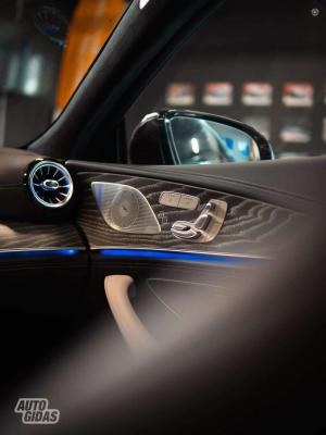 Красный Мерседес AMG GT 2022 в Мариямполе, объемом двигателя 4.00 л и пробегом 45 тыс. км за 109950 €, фото 28 на AUTOMOTO.COM.LV